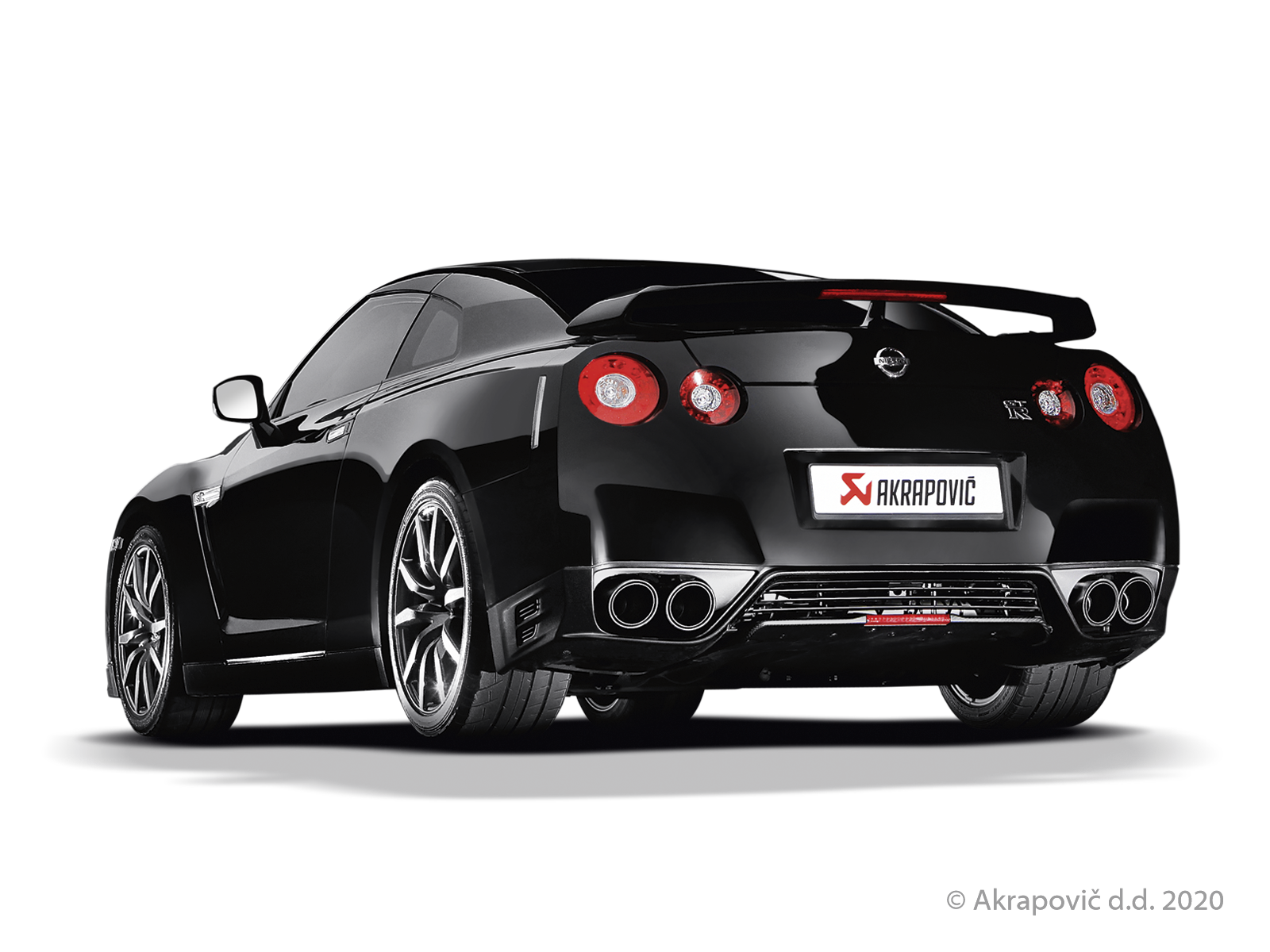 Koncovka výfuku (karbon) pro Nissan GT-R 2013 | RSM Akrapovič Car Agent